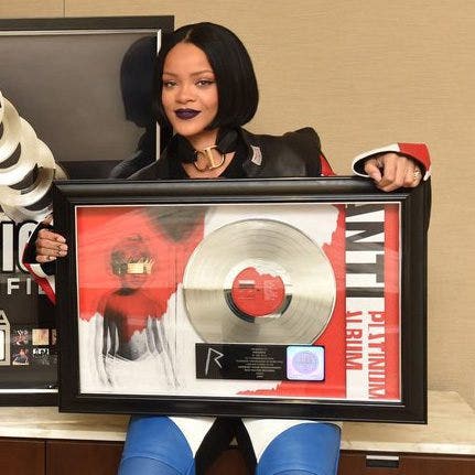 Rihanna Makes RIAA History with 100M Song Awards