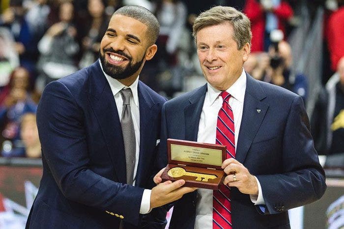 Drake Receives the Key to Toronto
