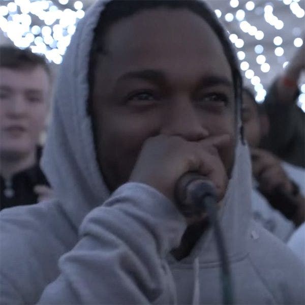 Watch Kendrick Lamar Freestyle with Fans