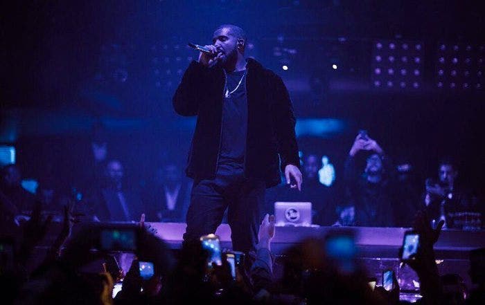 Drake Performs 'Back to Back' for the Last Time