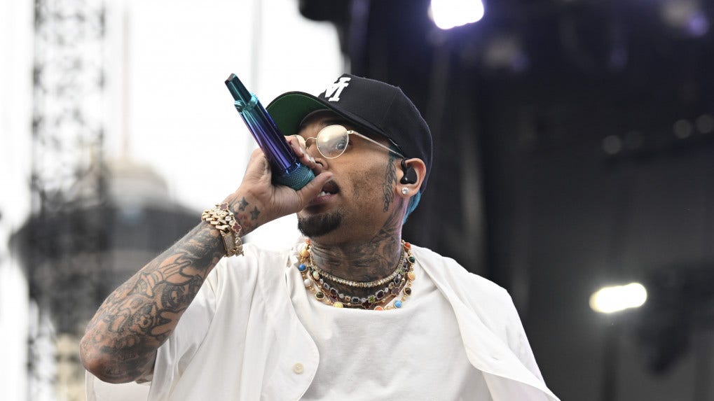 Chris Brown clarifies Lovers & Friends festival fight rumors