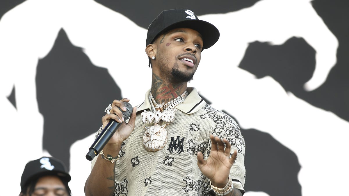 Toosii Earns First Top 10 Hit With "Favorite Song"