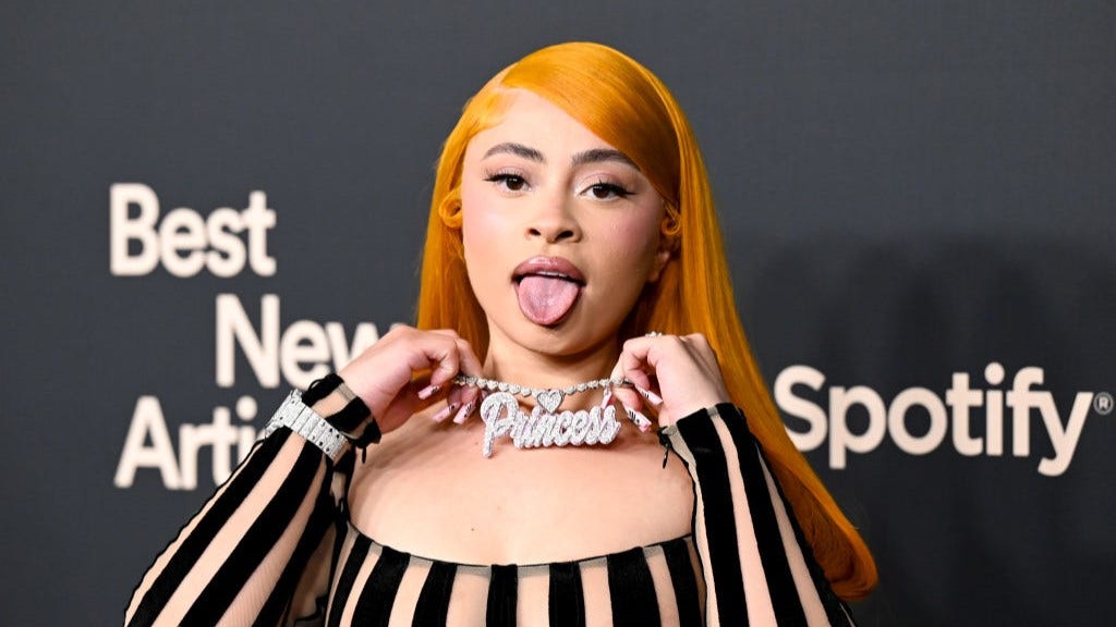 Ice Spice Calls Out Her Competitors For "Biting" In 'Y2K!' Snippet