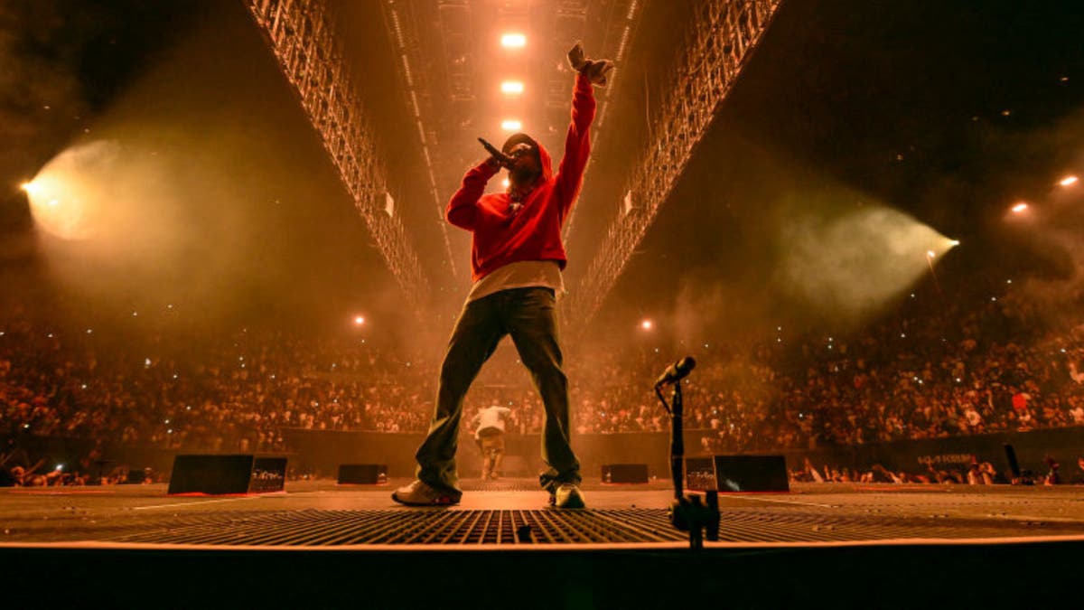 Kendrick Lamar Shoots Highly Anticipated Visual For "Not Like Us"