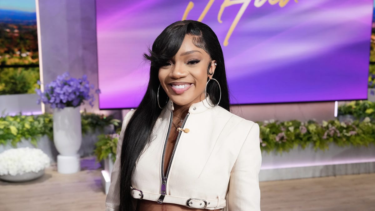 GloRilla Says She Wants To Have Children Through A Surrogate